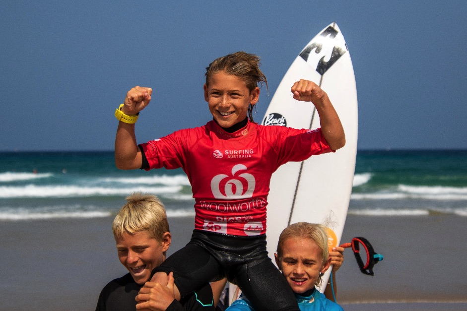 Surfing's rising star, 11, balances his growing fame with fun
