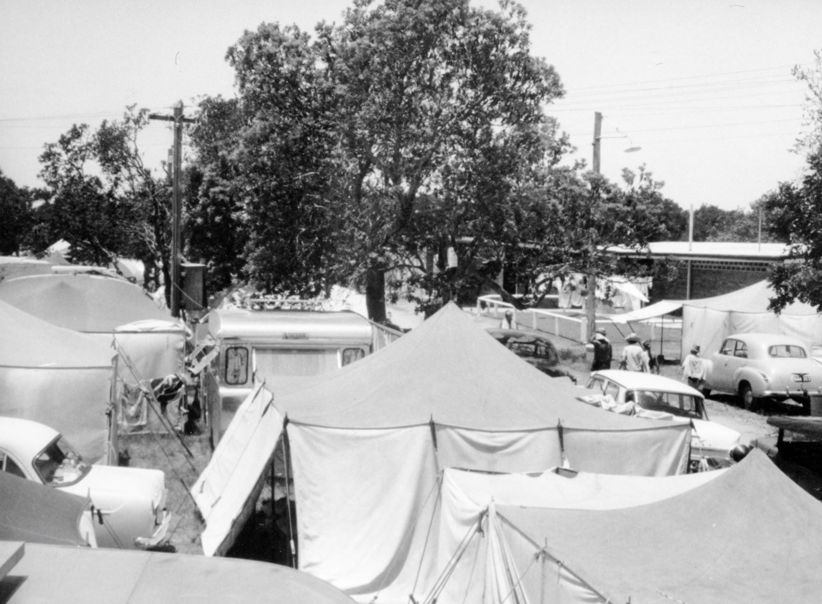 When 'tent cities' lined the foreshore from Caloundra to Noosa