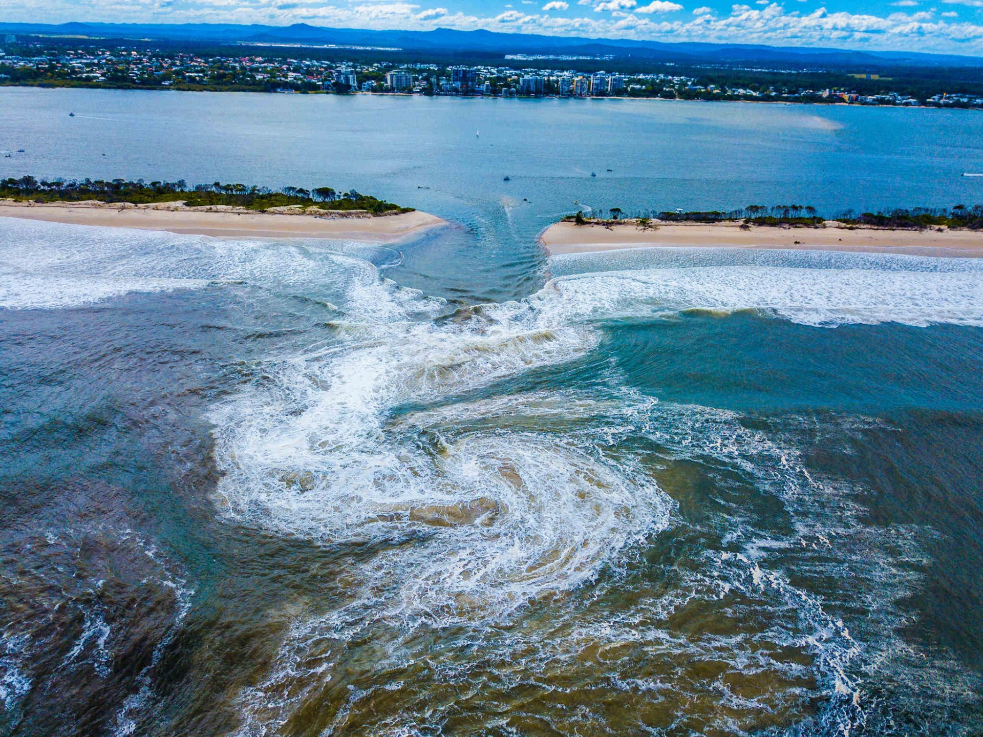 Amazing photos: how the power of nature reshaped Bribie in a week