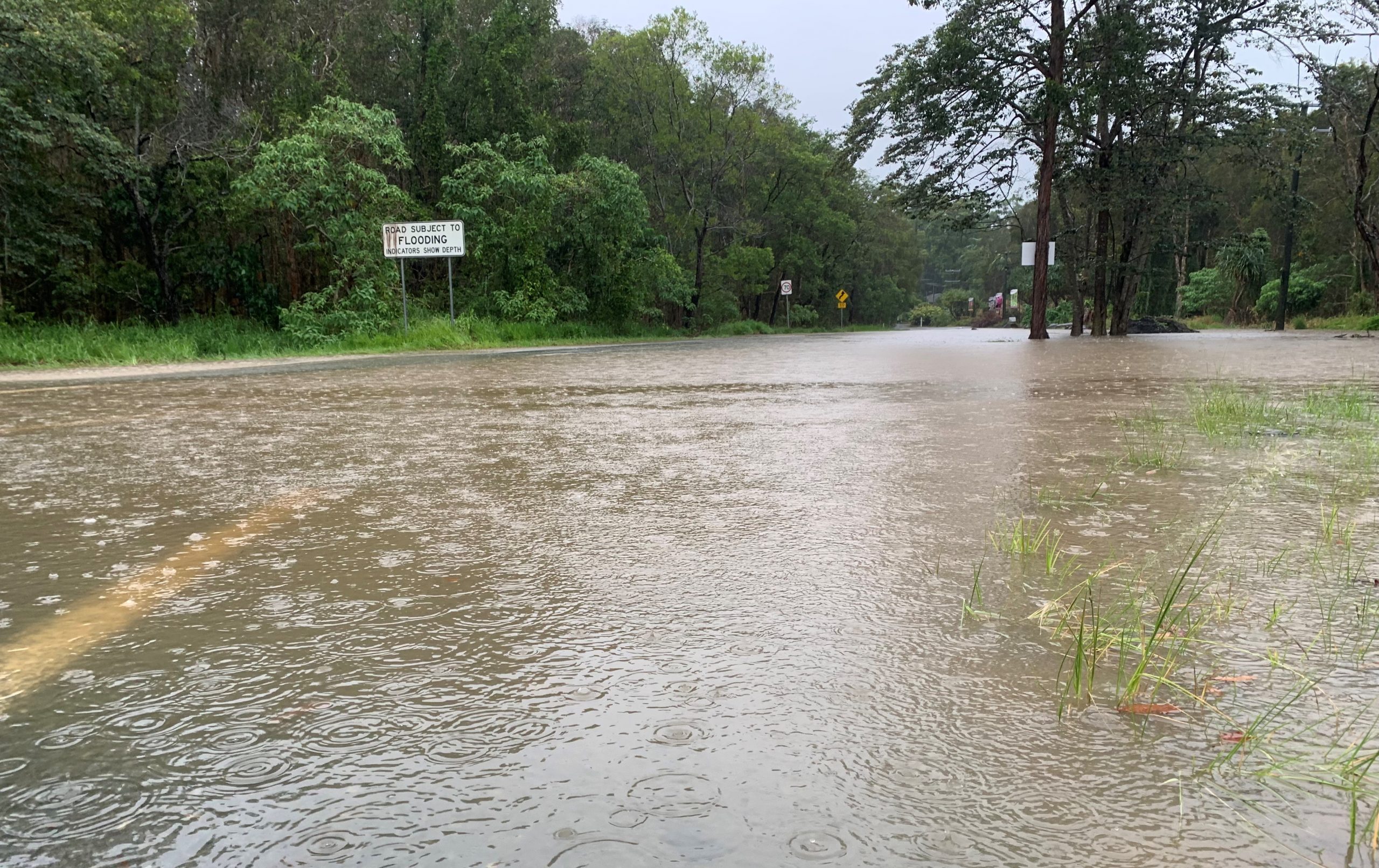 'Stay off roads': residents warned to brace for flooding and 'intense ...