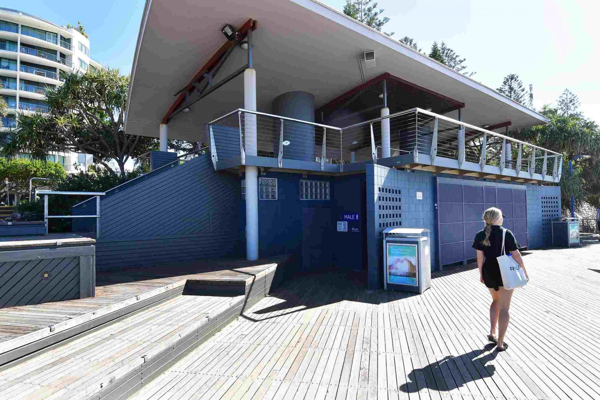 Esteemed architect behind iconic structure lifts the lid on Loo's future