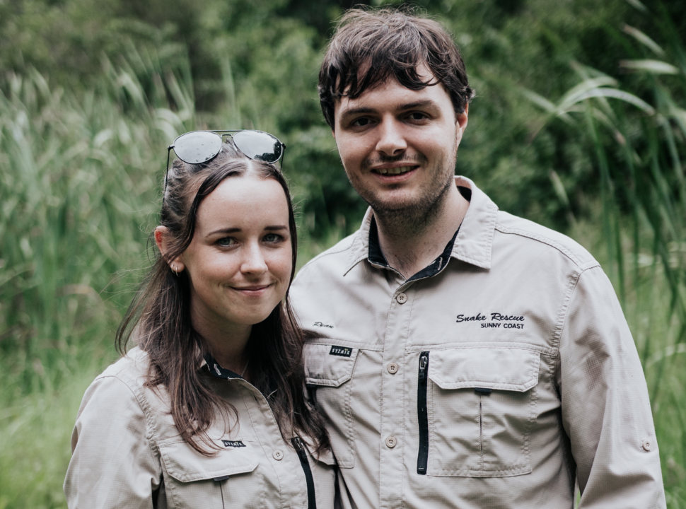 Young snake-catching couple's unique love ssstory