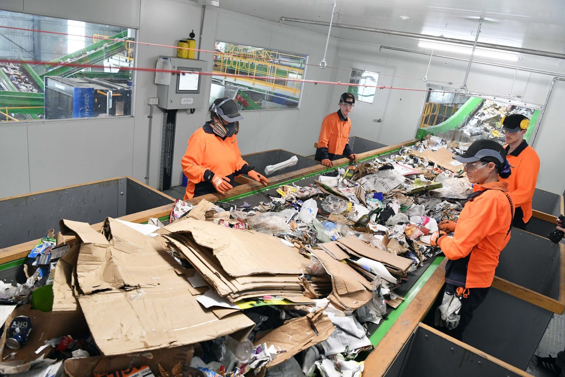 'New breed' of recycling facility up and operating