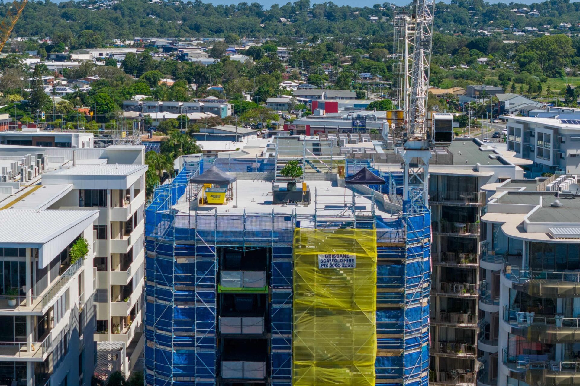 Building milestone marked with rooftop symbol