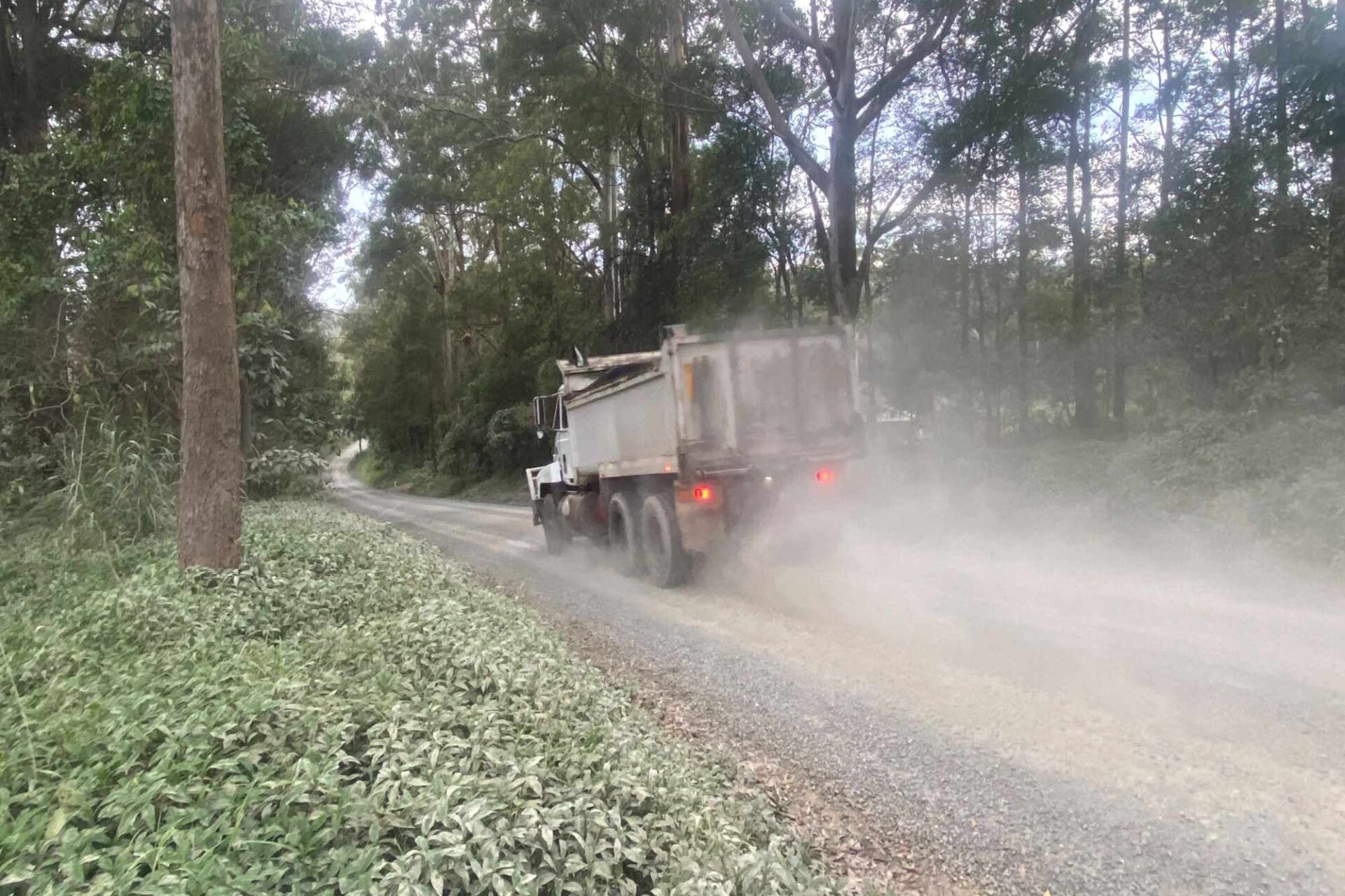 Bitumen coming but locals fed up with dust clouds