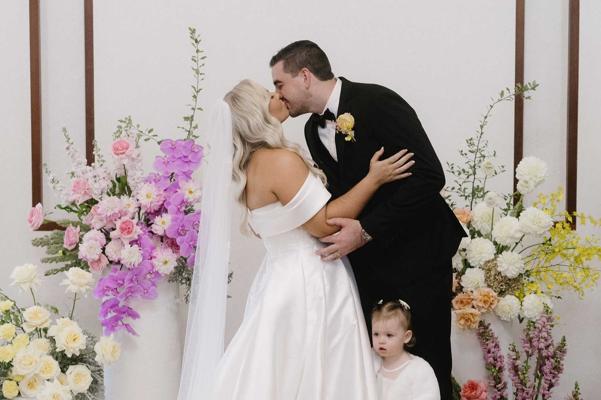 Wedding Belles: couple opts for a very untraditional cake