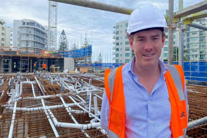 Hotel developer urges government to chip in