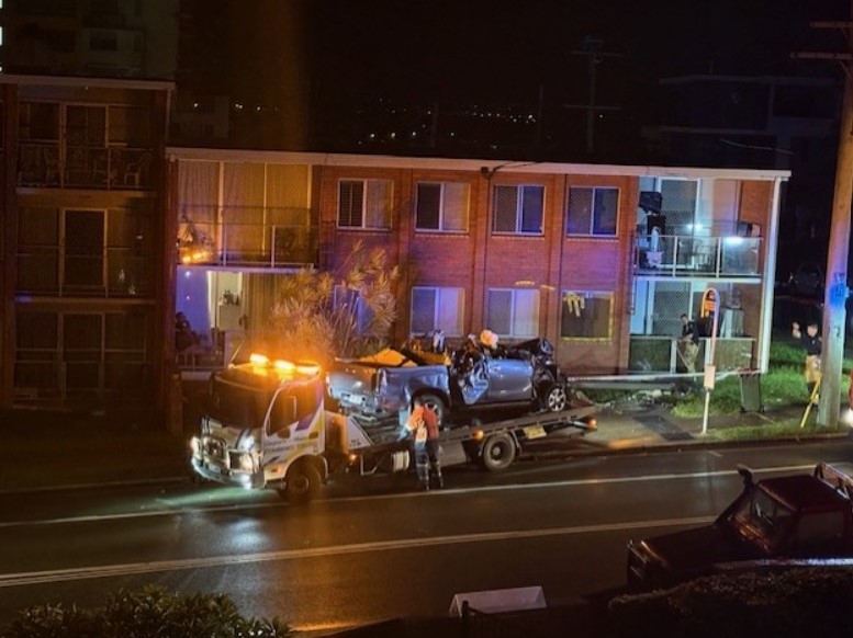 Serious crash on main road in beach suburb