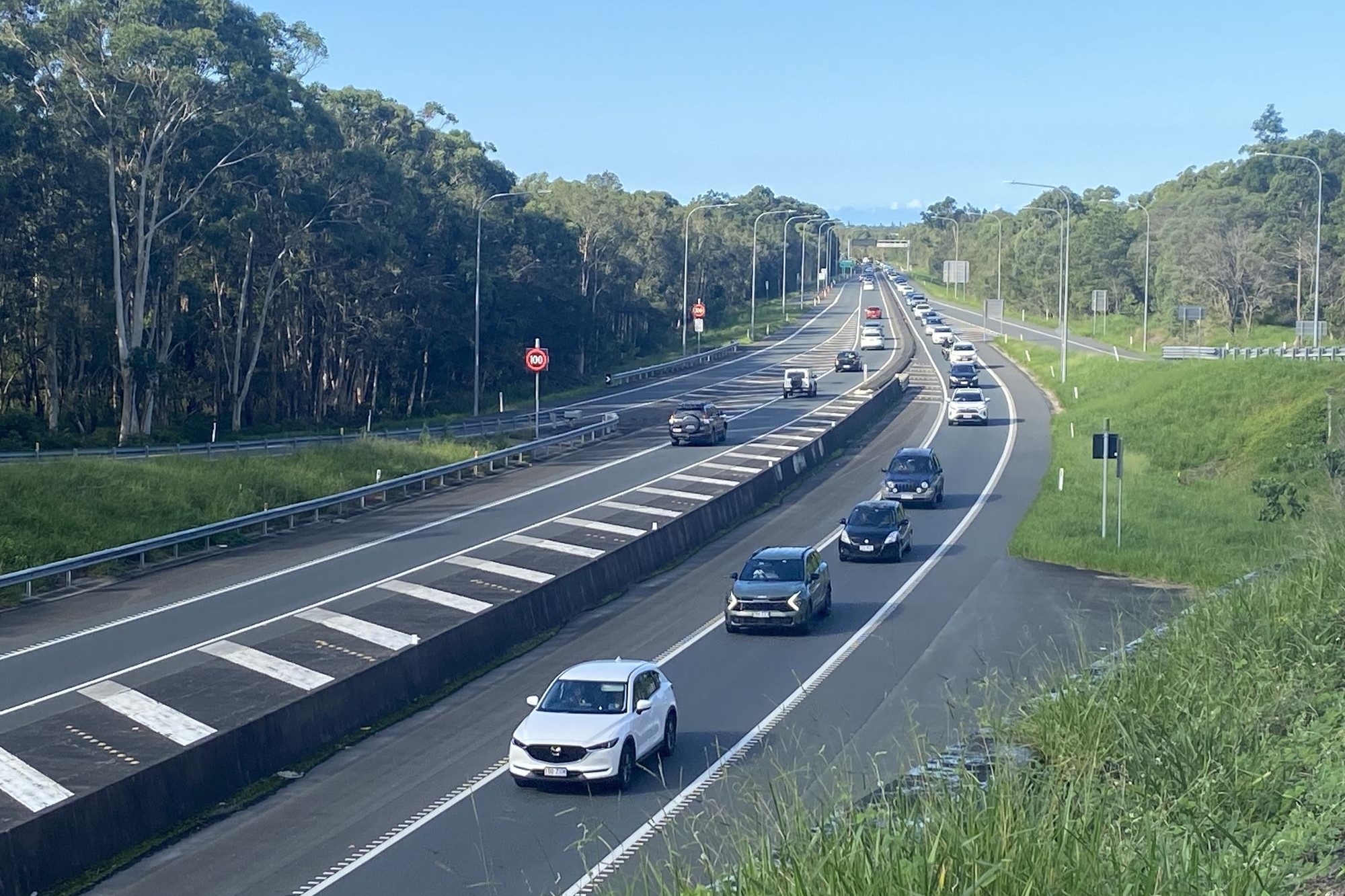 Demand for multiple lanes at motorway choke point