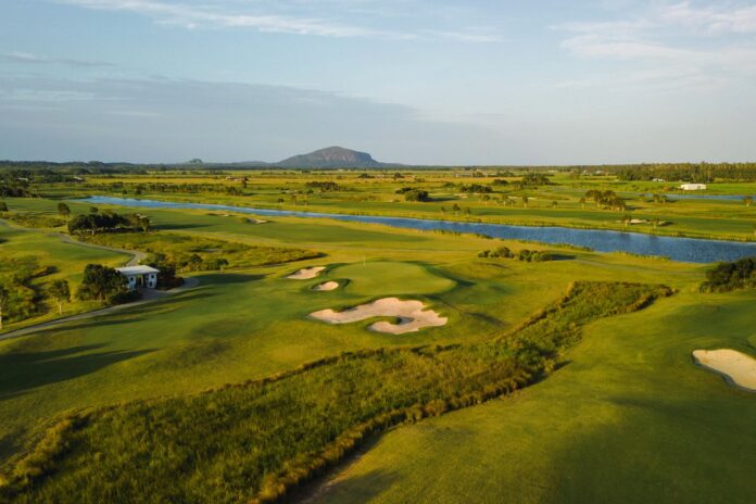 Par-3 course under lights: club moves ahead with expansion