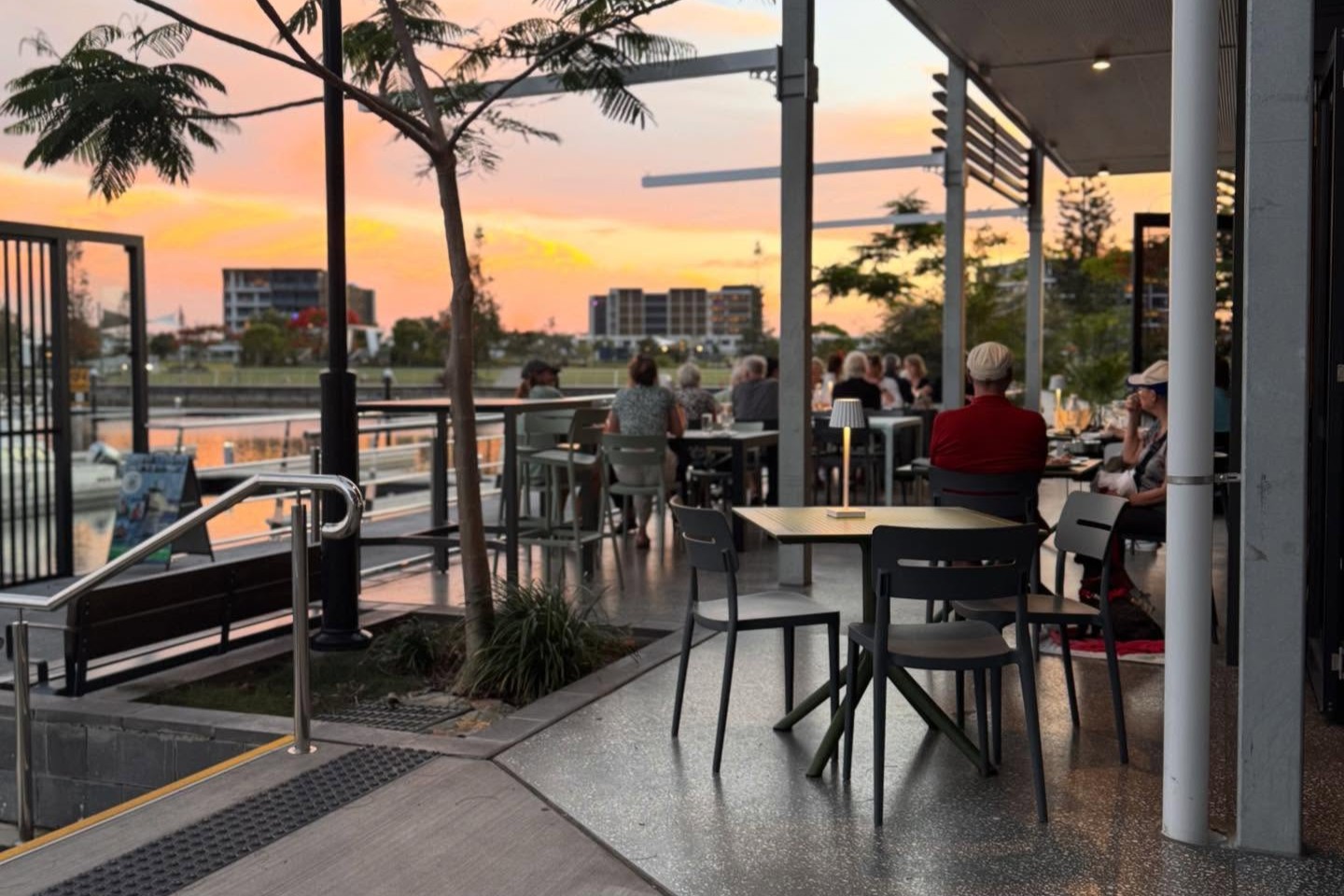 Restaurateurs reopen former marina bar site