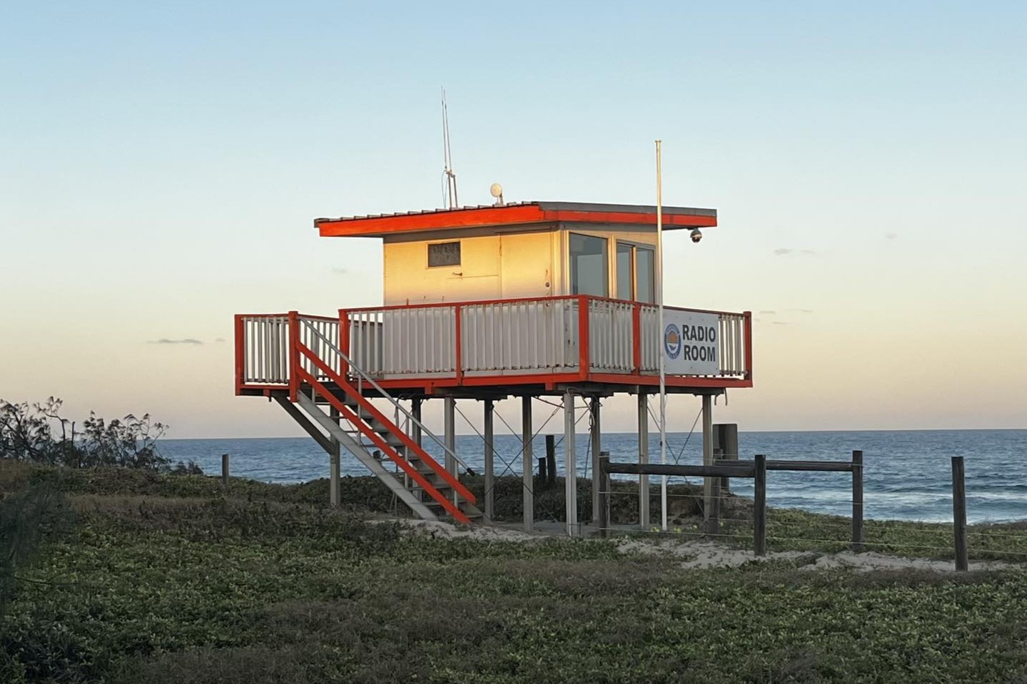 Work begins on lifeguard tower replacement